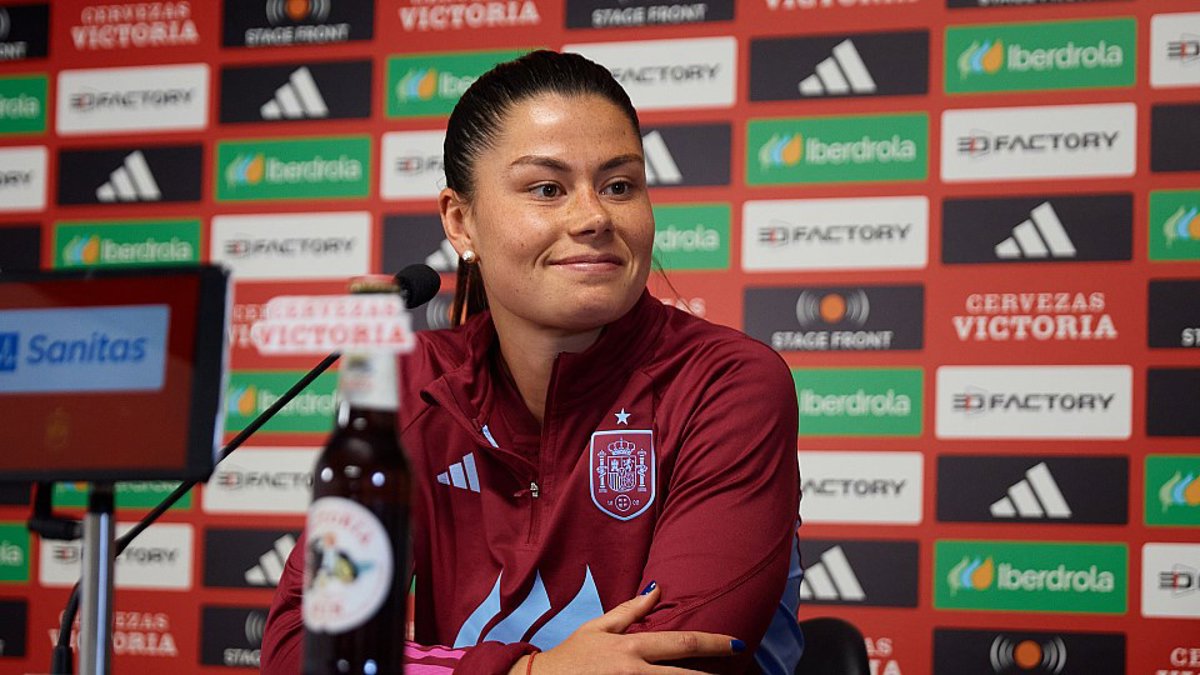 María Méndez: "La gente se está enganchando a la selección cada vez más"