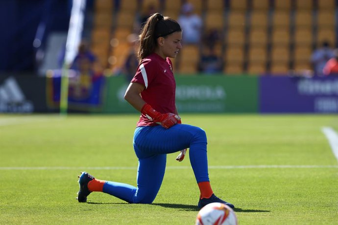 La guardameta Gemma Font renueva hasta 2025 con el FC Barcelona