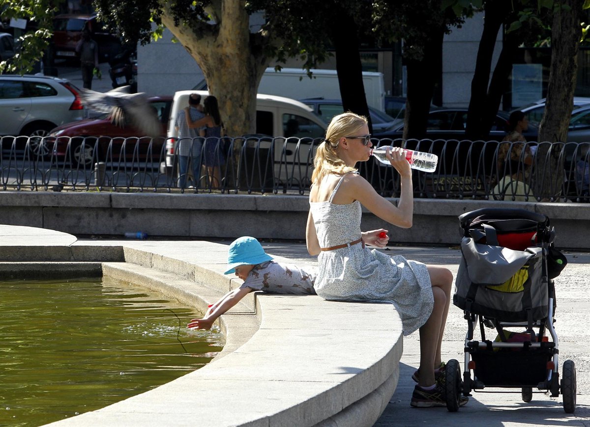 La Fundació València Clima i Energia publica un llistat de 'Consells per a no passar calor a l ...