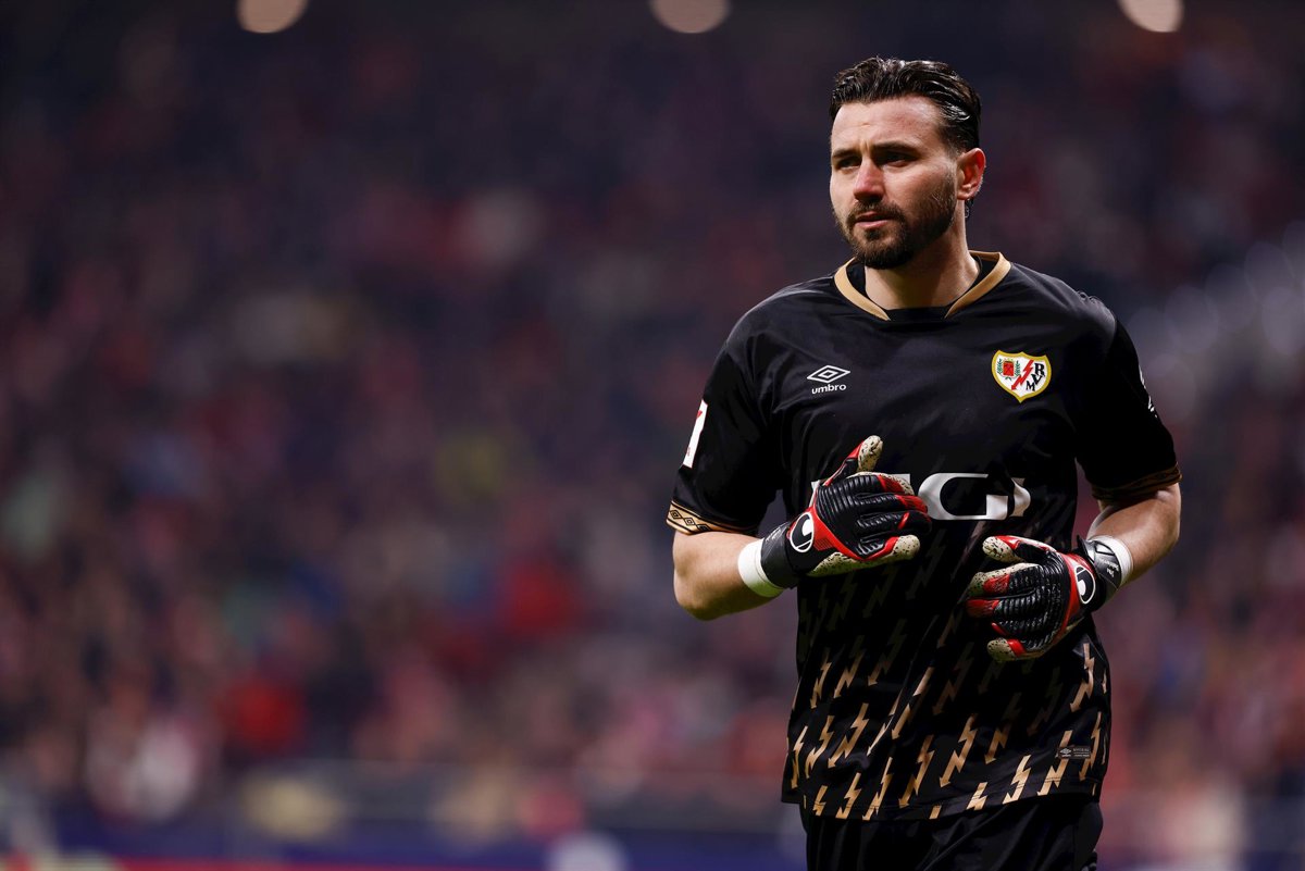 Dimitrievski firma dos temporadas por el Valencia