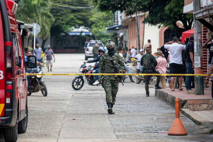 Colombia.- Al menos dos policías heridos en nuevos ataques de las ...