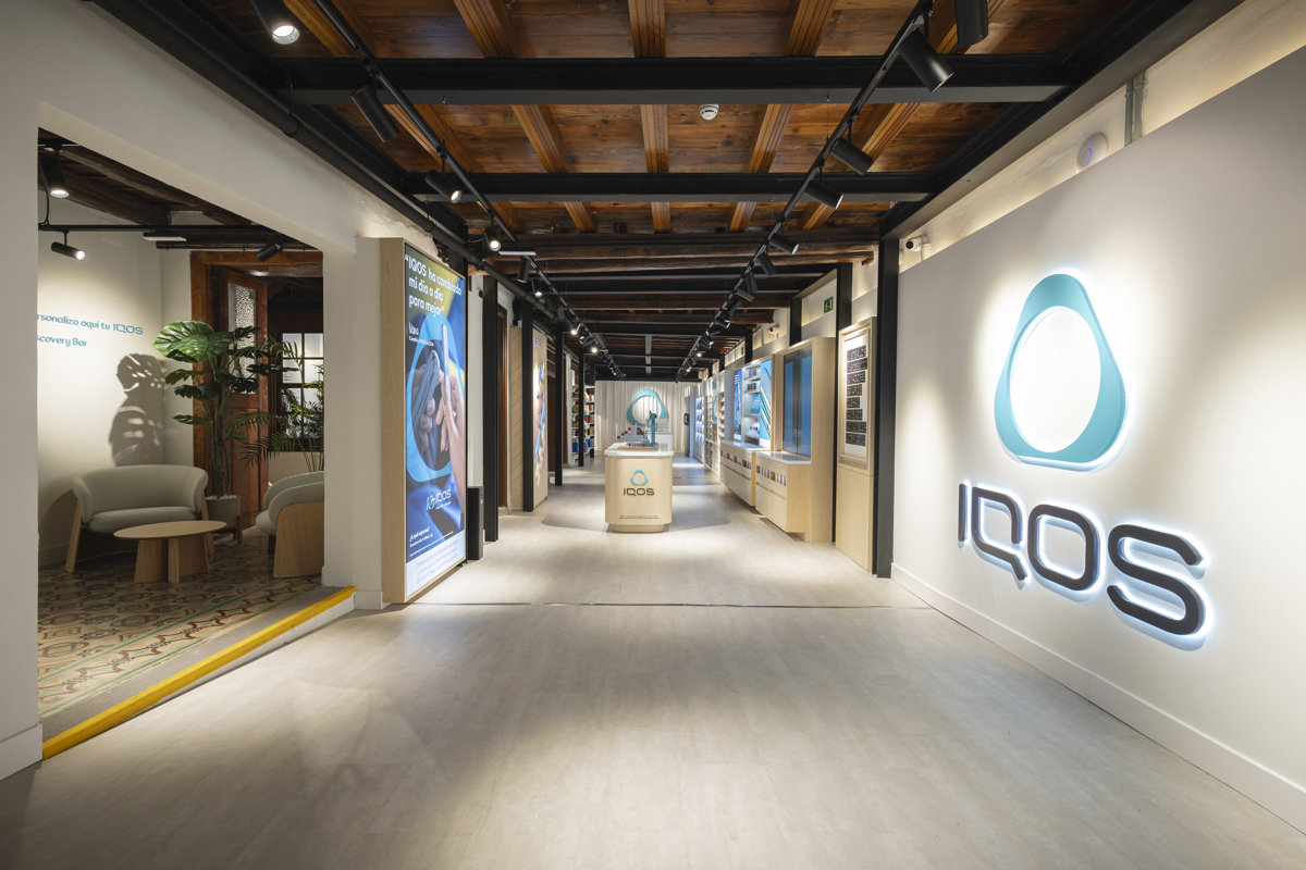 IQOS estrena en La Laguna (Tenerife) un espacio compartido junto a Café ...