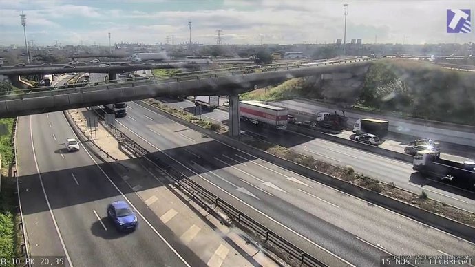Restablecida la circulación en la Ronda Litoral a la altura de Zona Franca de Barcelona