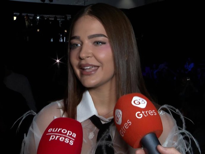 Laura Escanes confirma su relación con Joan Verdú ¡y confiesa si cree que es un clon de Álvaro ...