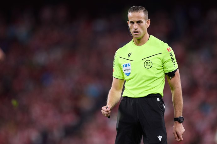 Alberola Rojas pitará el Real Madrid-Real Sociedad y Munuera Montero el ...