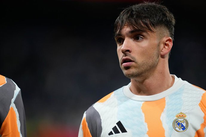 LaLiga denuncia cánticos de "Asencio, muérete" y "Asencio, escoria" en ...