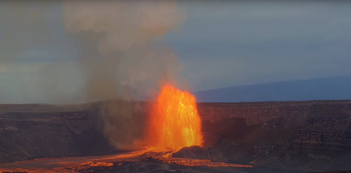 El volcà Kilauea entra en erupció a Hawài amb fonts de lava de fins a ...