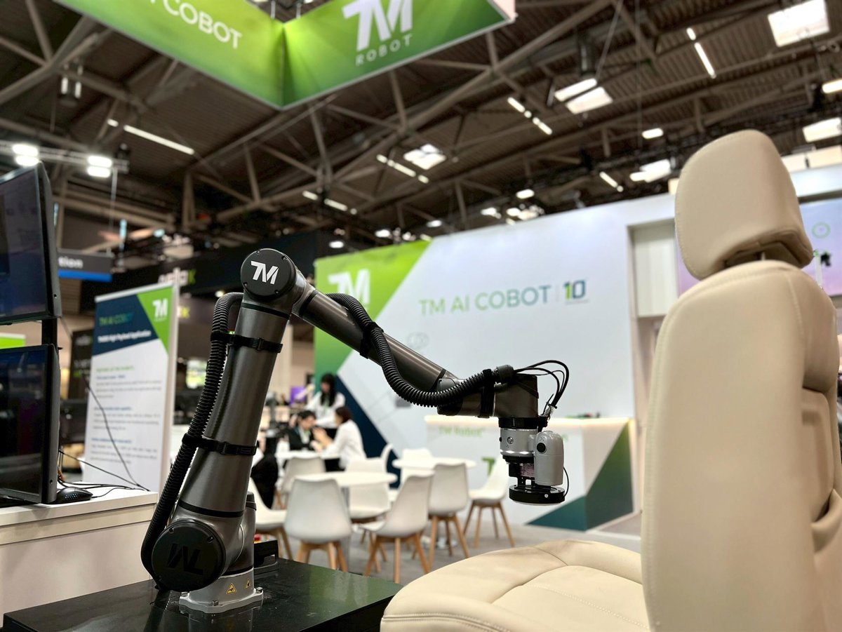 Techman Robot celebra 10 años con soluciones basadas en IA en Automatica 2025