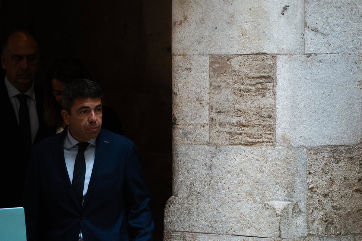 Presidència diu que Mazón el 29O va anar al Palau després "esmorzar de ...