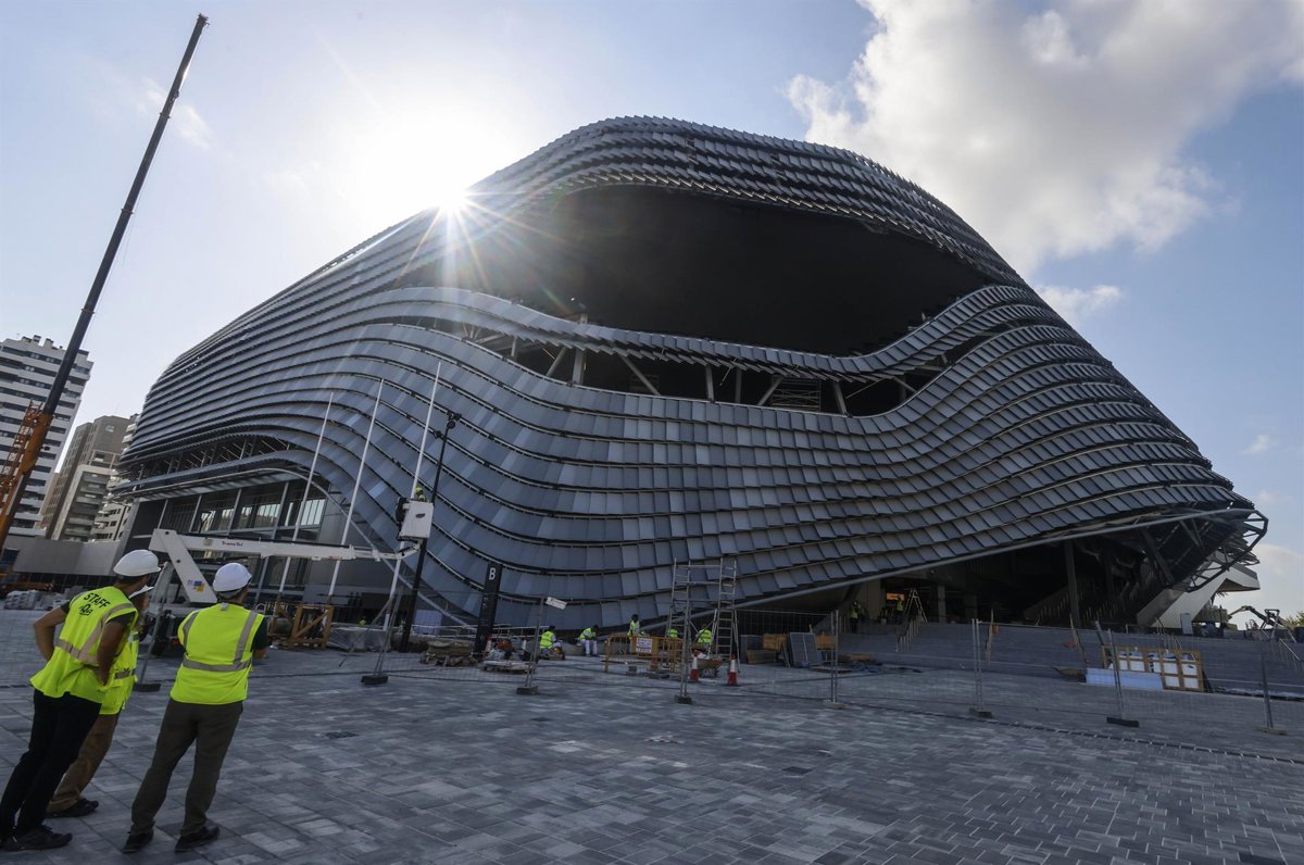 L'Ajuntament i Roig Arena signen un conveni de col·laboració per a la ...