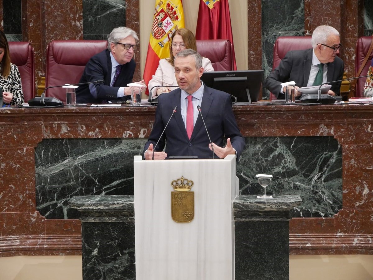 Segado insta a Lucas a que explique si dejará que la Región "siga a la ...