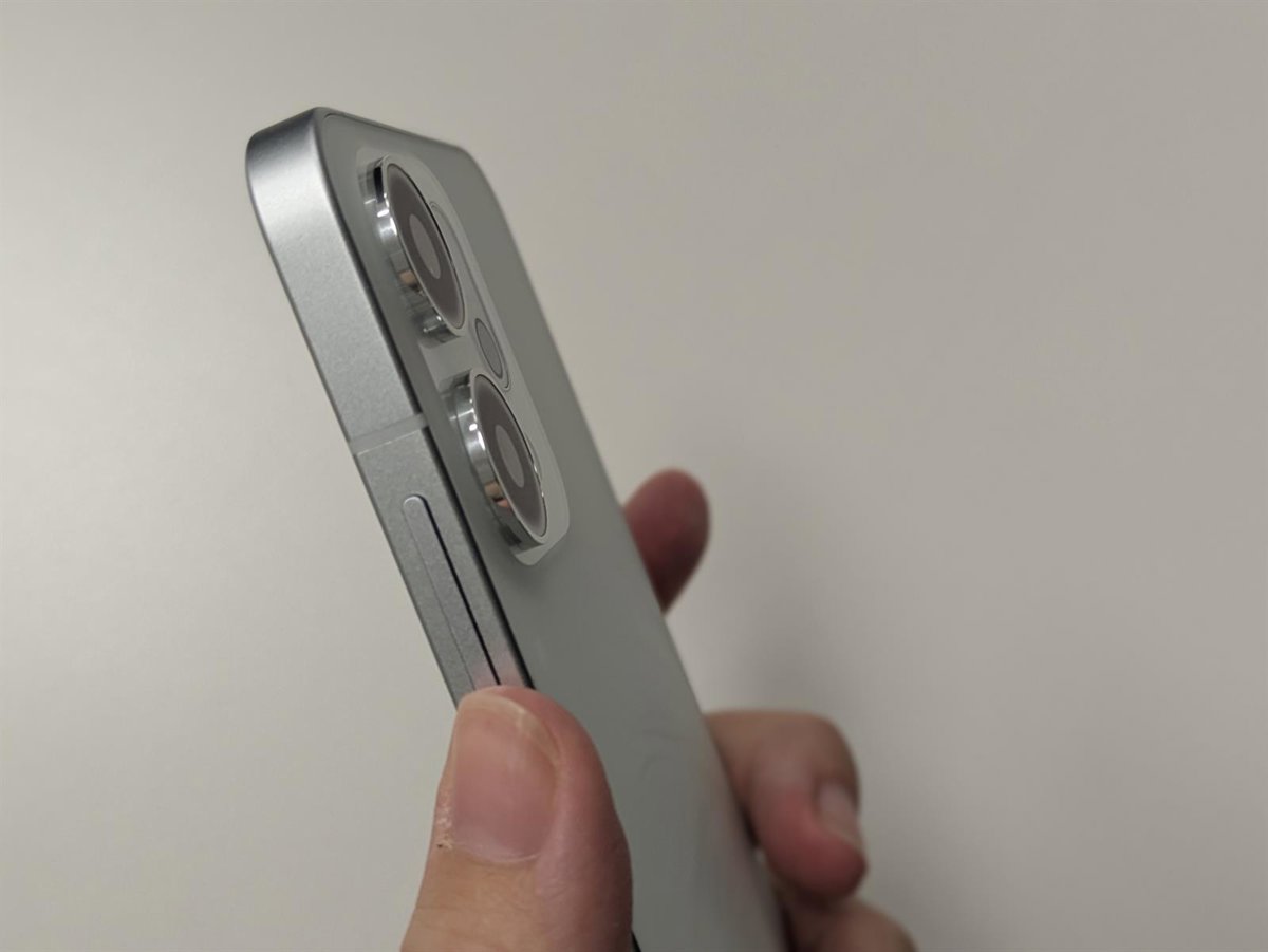 OPPO Reno 14: un móvil correcto con un diseño bonito y un acabado agradable