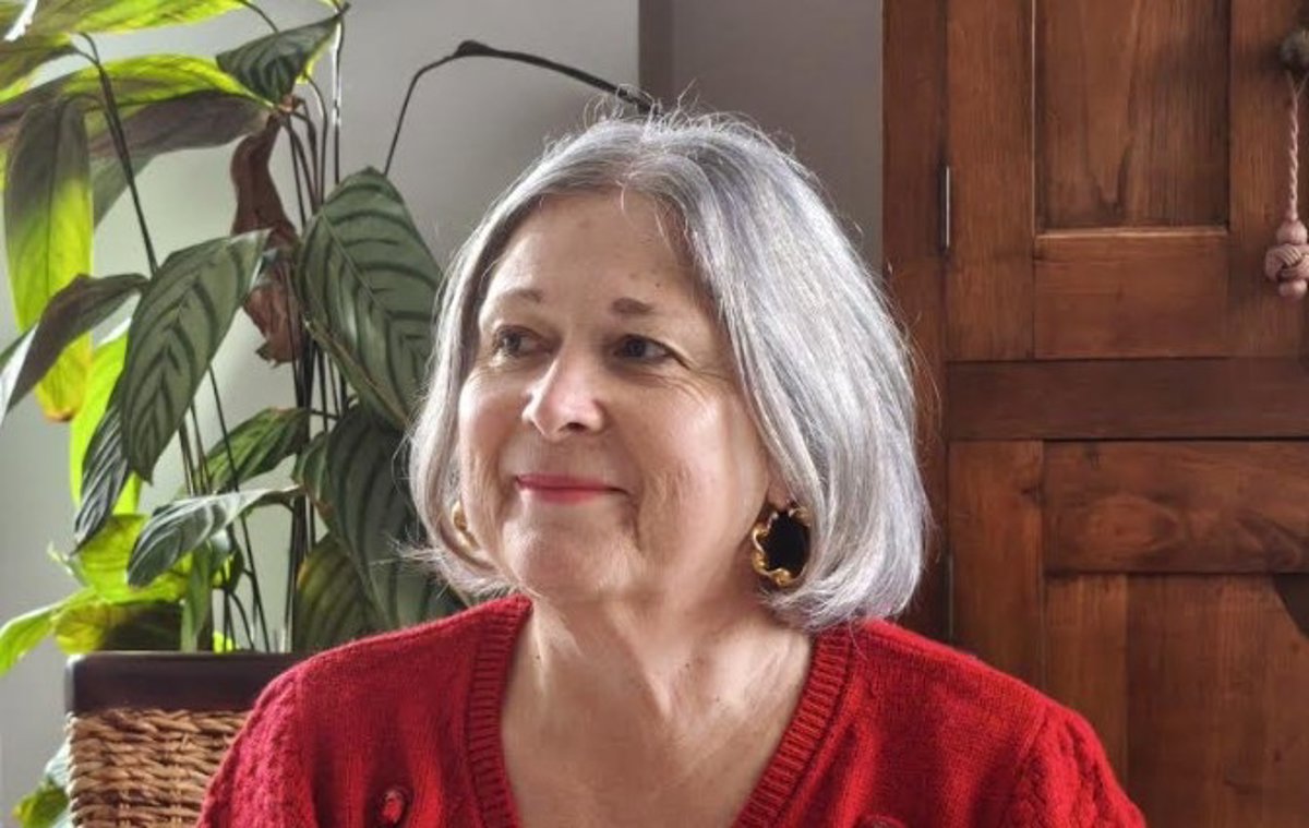 Mercedes Ruisánchez, gana la I Beca Rosario Acuña pa muyeres escritores ...