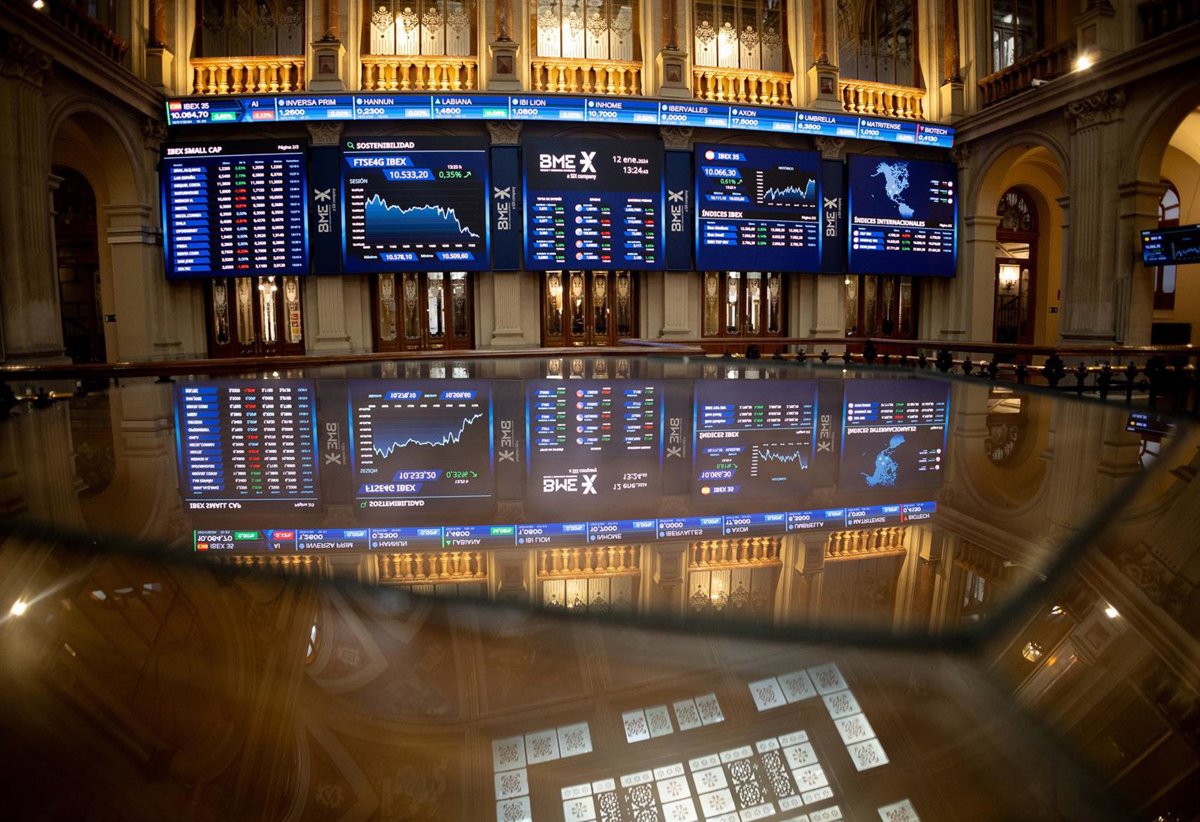 El Ibex 35 sube un 0,3% al mediodía impulsado por Indra y Repsol tras ...