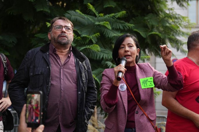 CC.OO. y UGT afean a Sánchez Llibre (Foment) que pida que la nueva ...