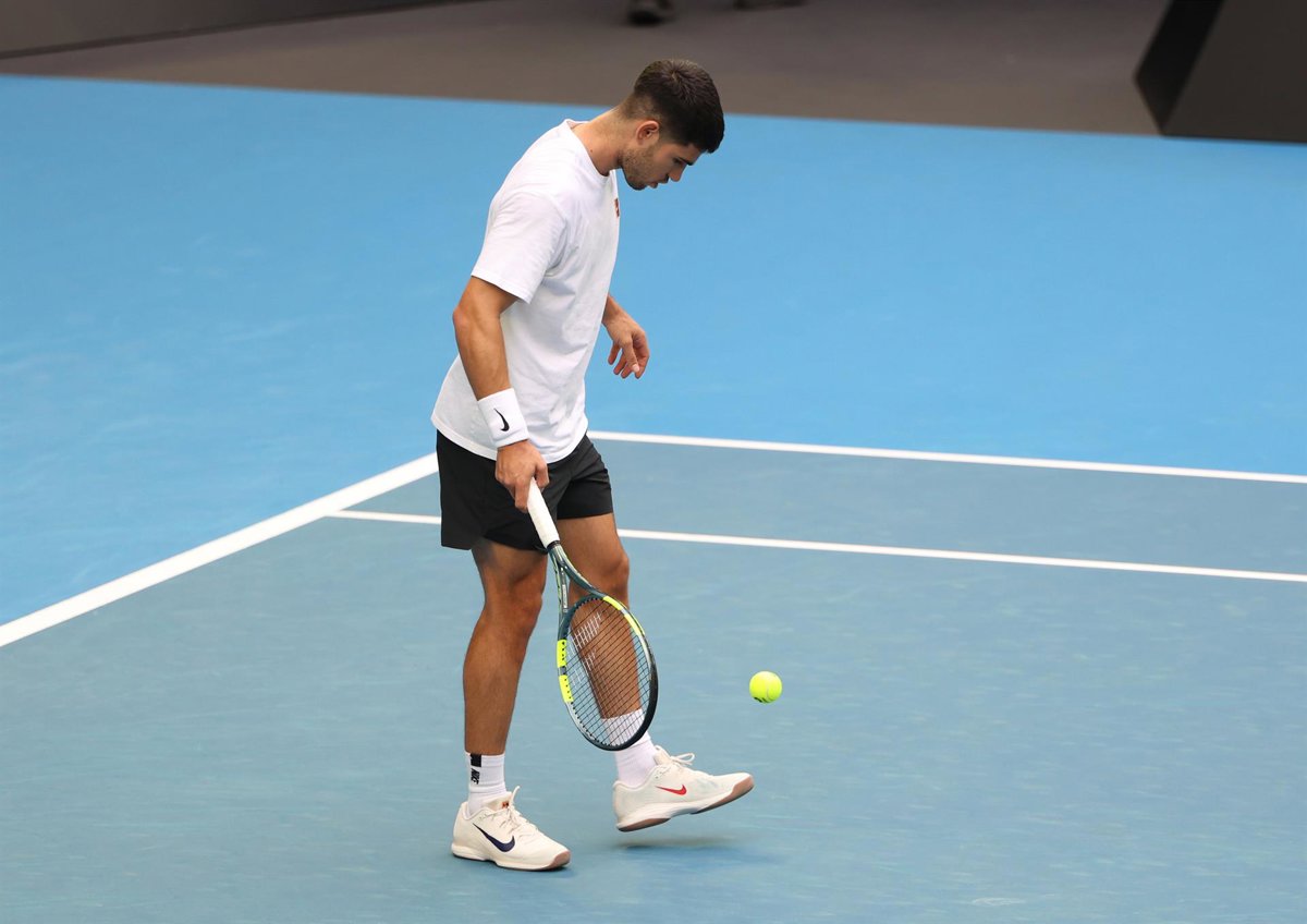 Alcaraz se divierte en Australia en el novedoso 'One Point Slam'