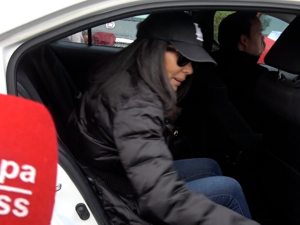 Vaitiare Bandera aprovecha su paso por Madrid para comer con Pedro Ruiz