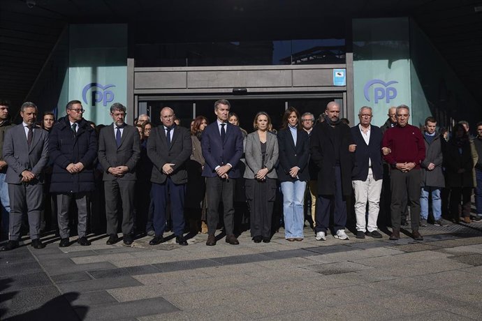 Feijóo se desplaza a Adamuz (Córdoba) para visitar el lugar de la ...