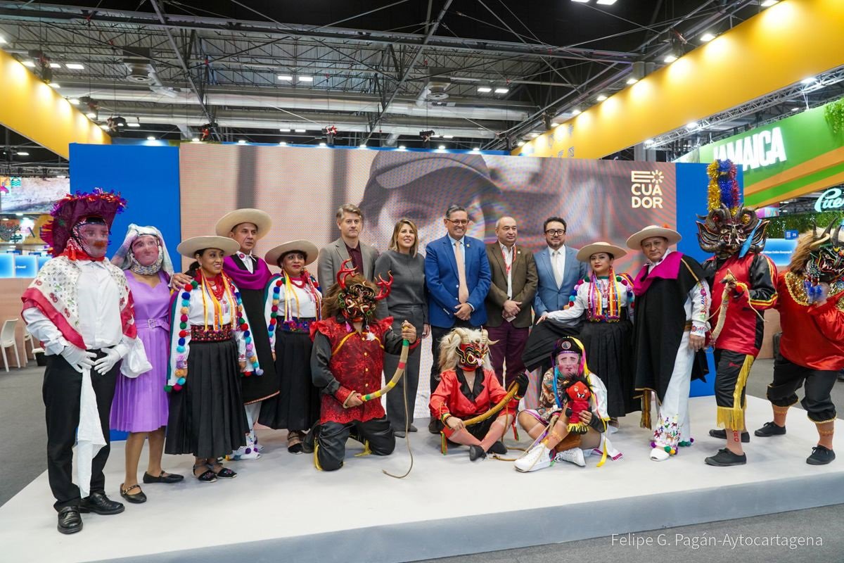 Fitur.- La alcaldesa de Cartagena se reúne con el viceministro de ...