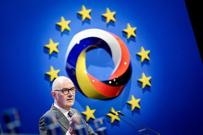 Francia.- Los ministros de Finanzas del G7 abordarán este martes la ...