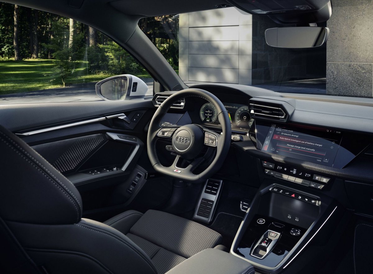 Audi A3 Allstreet PHEV, un 'crossover' premium con 138 km de autonomía ...