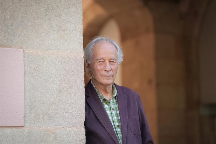 Richard Ford reflexiona sobre la literatura en un ensayo: "Cada novela ...