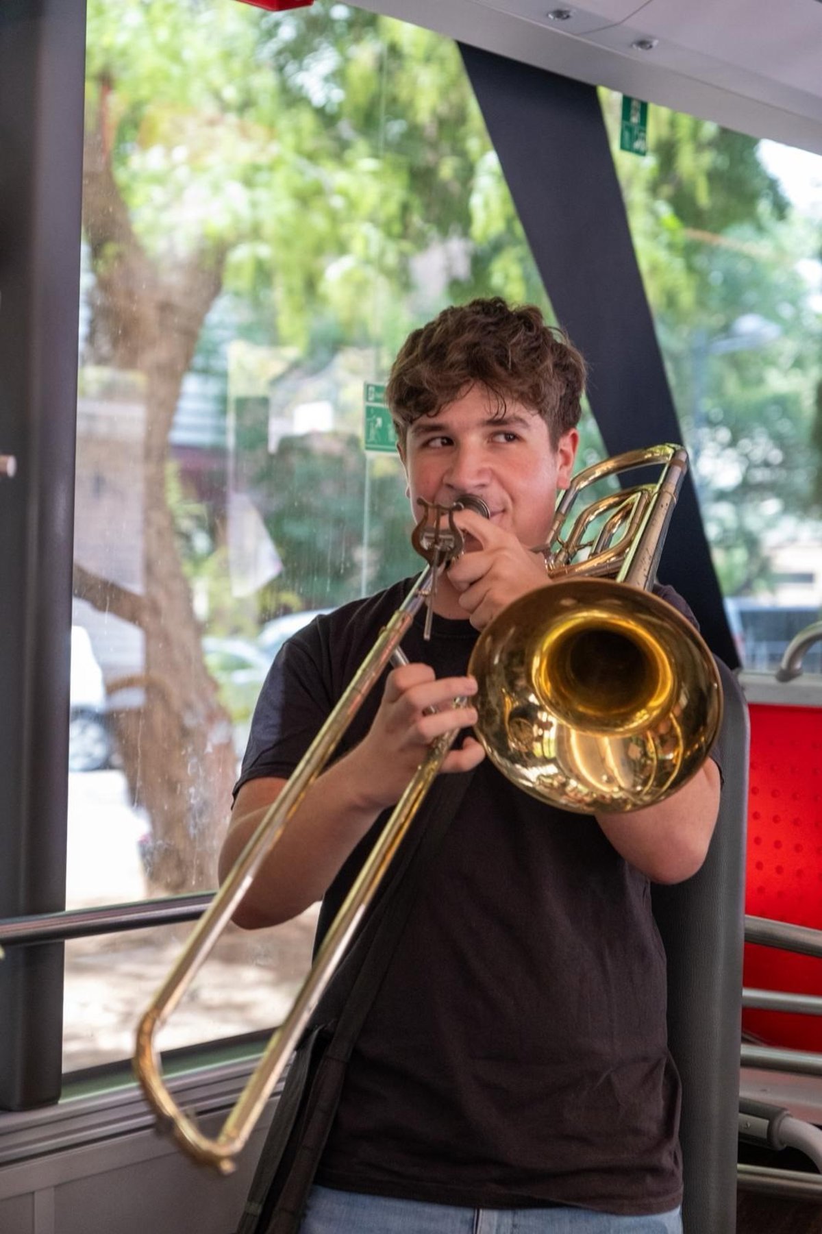 La música 'se sube' al bus con conciertos en varias líneas de EMT València